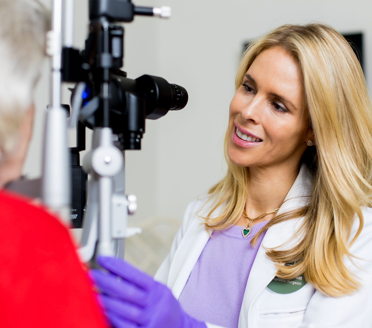 Repair of Eyelid Malpositions in Dallas, TX | Abbott Aesthetics